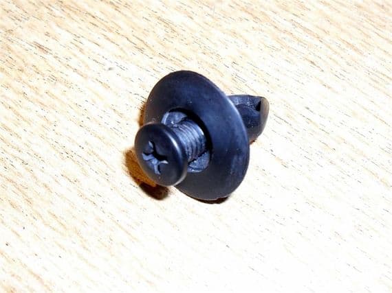 Clip wheelarch liner etc Mazda MX-5 NA0156145