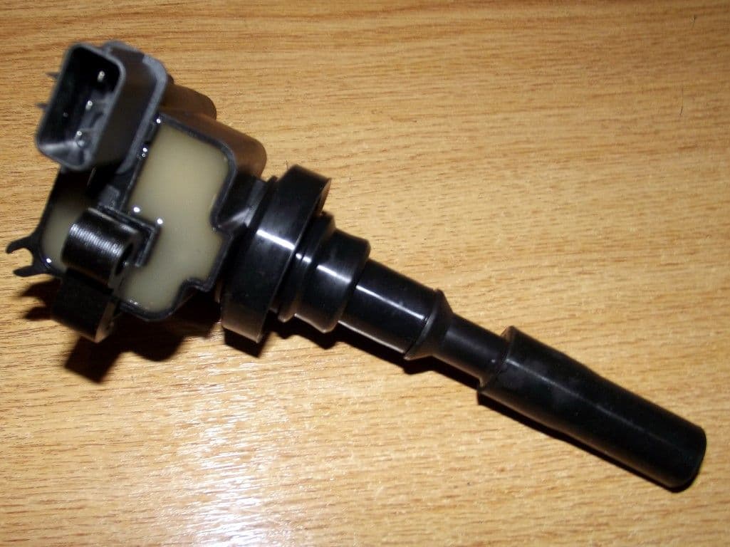 Coil Pack Mitsubishi Pajero Jr MD325592 NEW