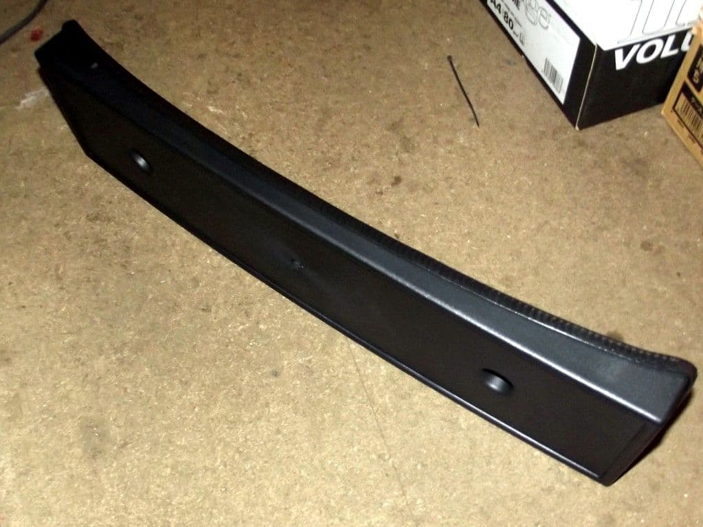 Front number plate plinth Mazda MX-5 mk2 5
