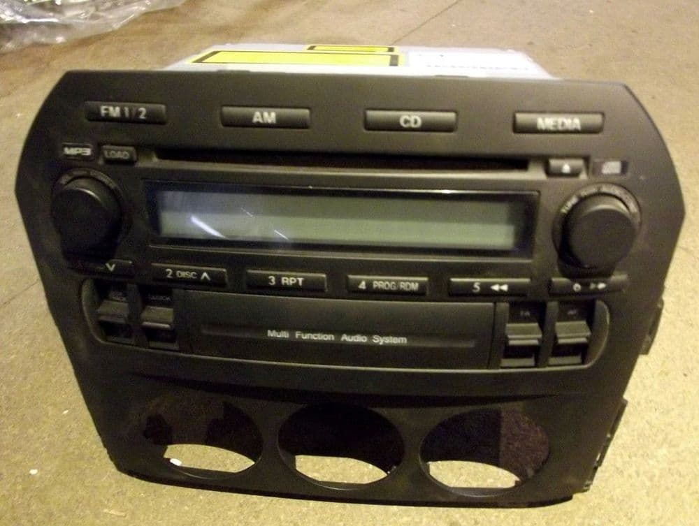 Radio / CD / MP3 player Mazda MX-5 mk3 UK type BN8V79AR0A