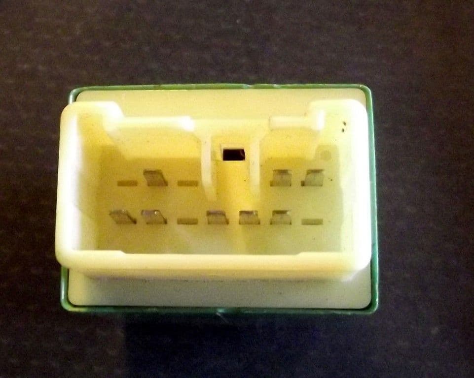 Relay door lock Mazda MX-5 mk2 5 JDM import 2001-02 BG2M67830 USED