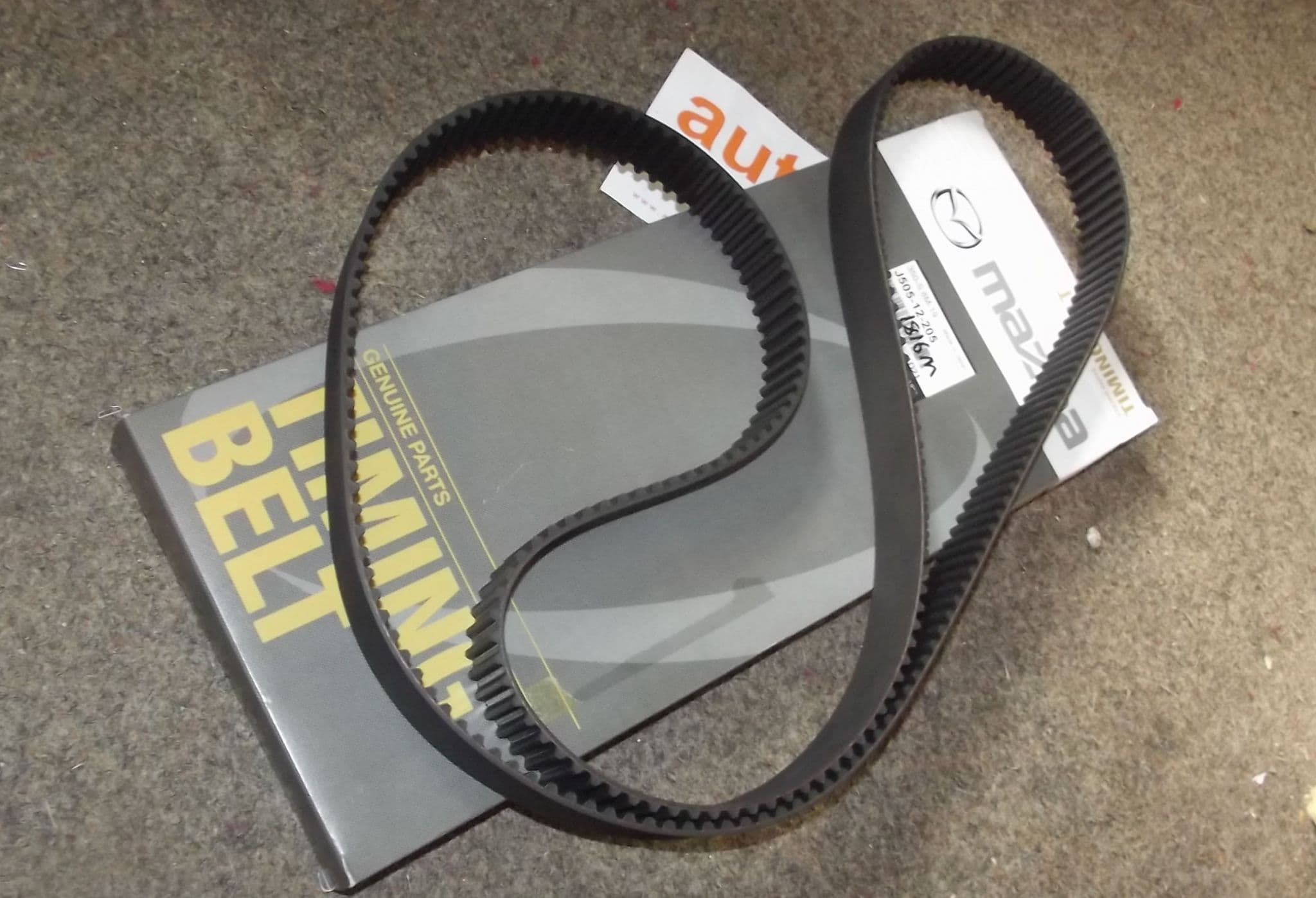 Timing belt Mazda Bongo 2 5 V6 petrol genuine Mazda cambelt J50512205