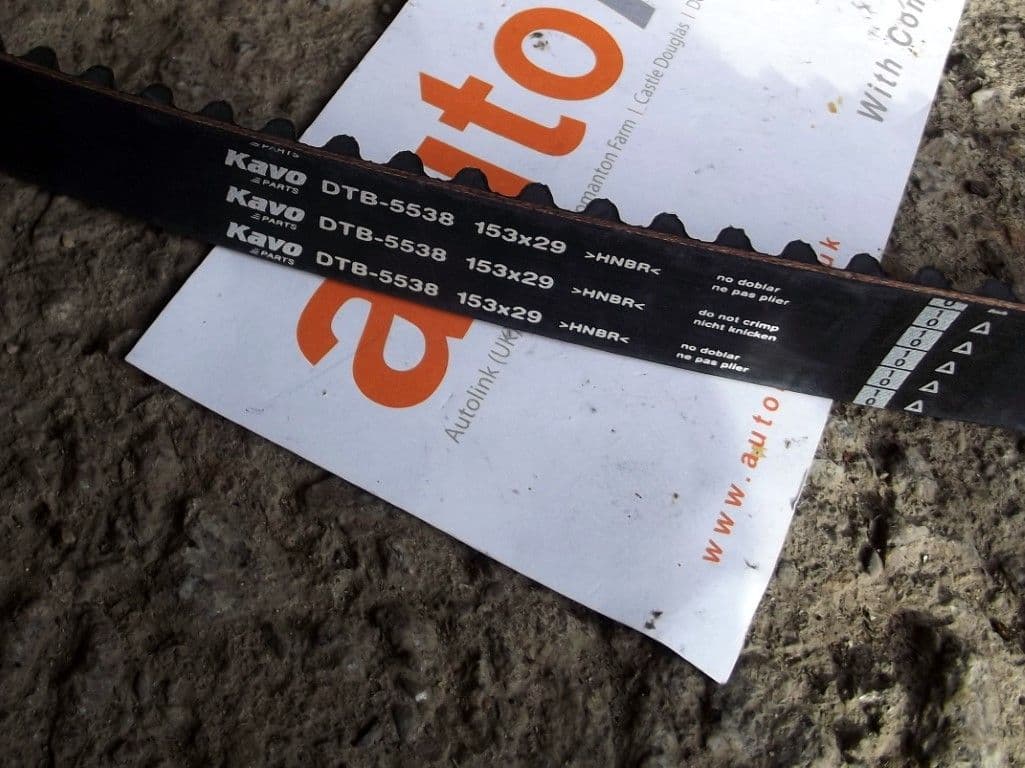 Timing belt Mitsubishi 4G63 DOHC 2 0i EVO Airtrek Chariot Galant RVR