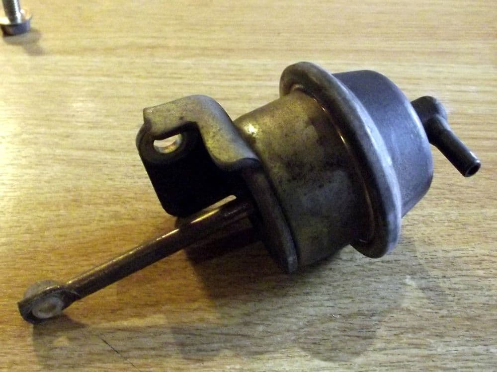Valve VICS shutter actuator MX-5 mk2 1 8 BP5A20170 USED