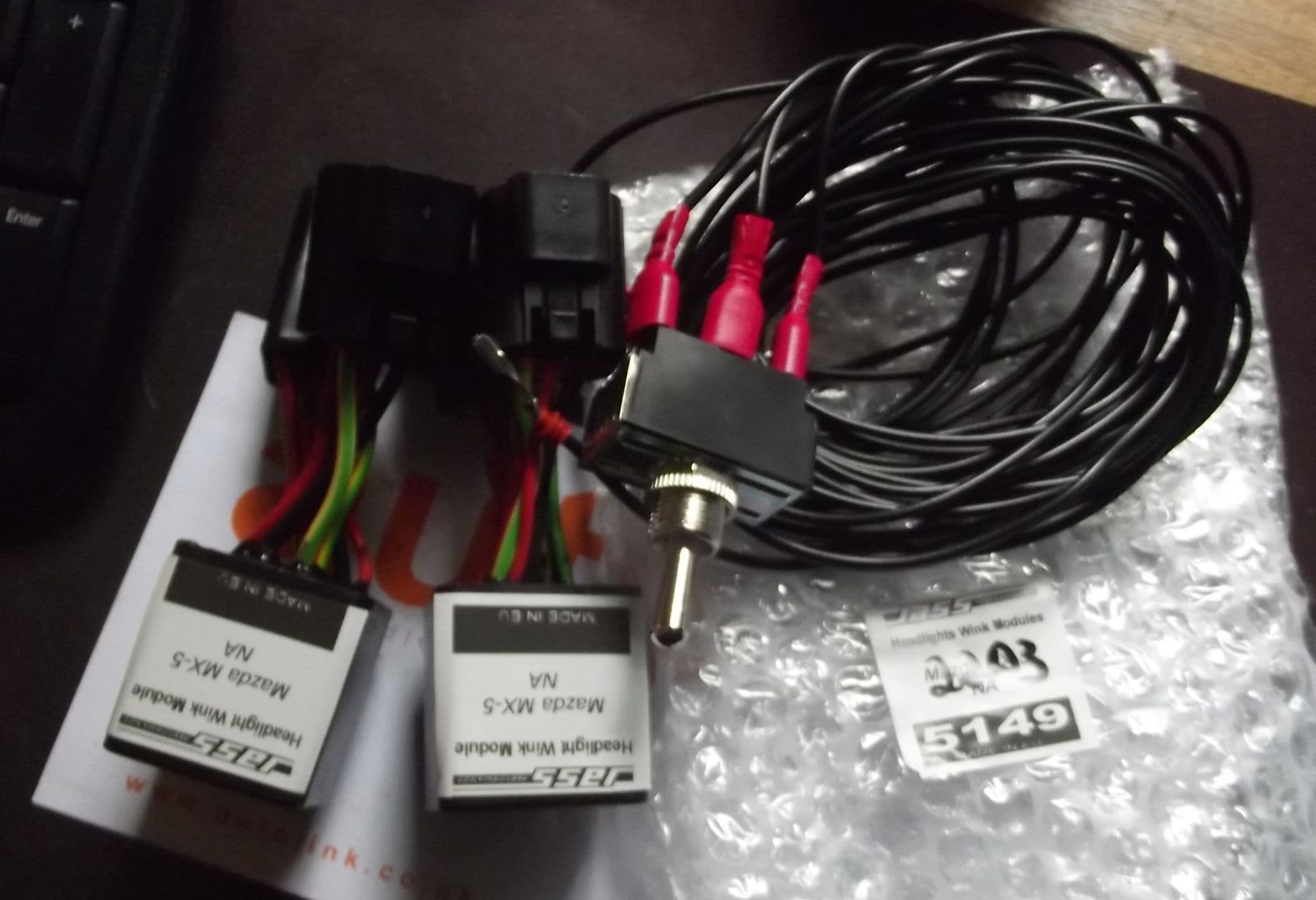 Wink modification for popup headlights Mazda MX-5 mk1 winky eye kit dual