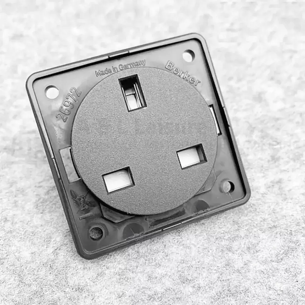 Berker 240v 13a 3 Pin Socket & Back Box - Anthracite