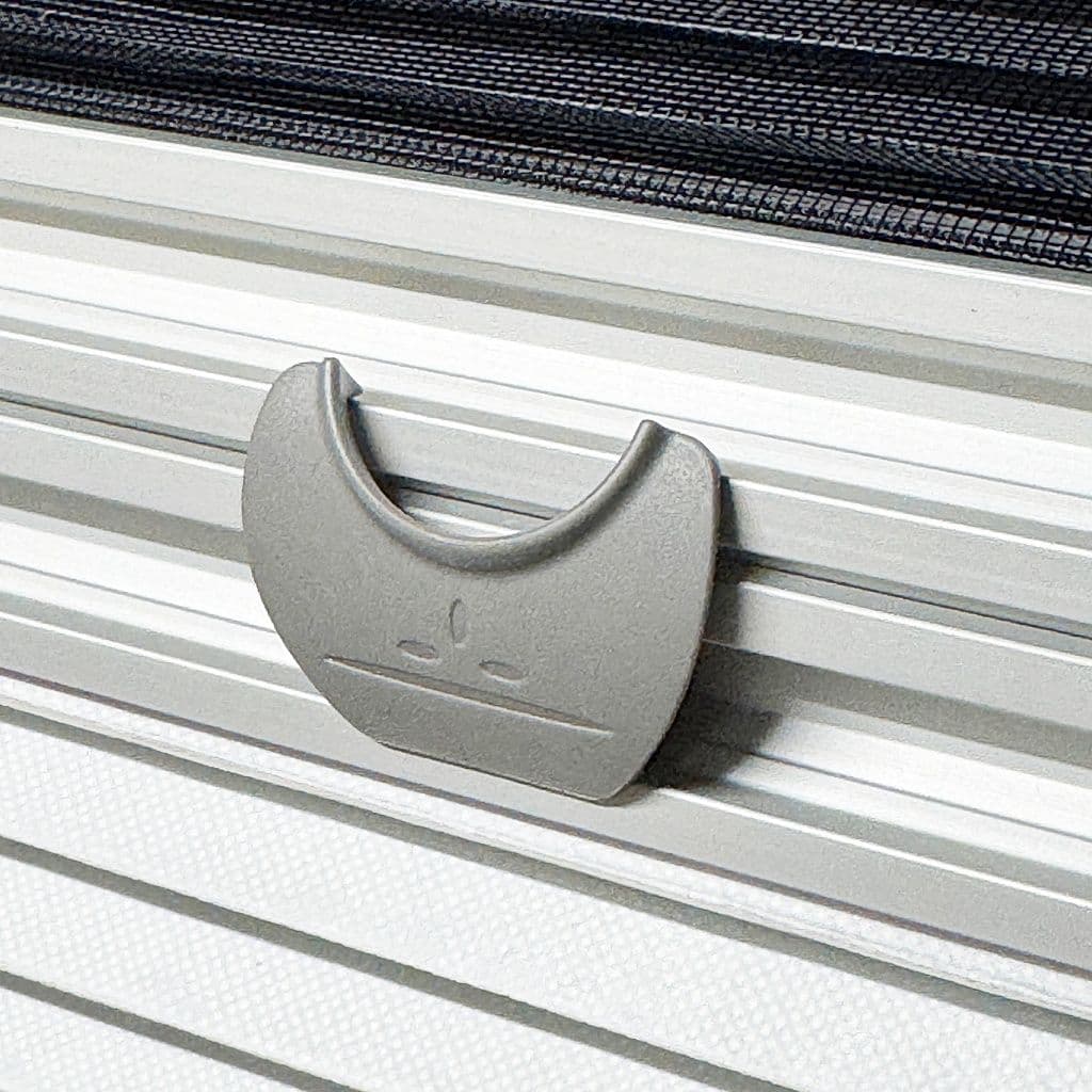 Horrex Window Blind Flyscreen Centre Pull Clip Catch