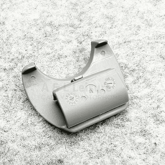 Horrex Window Blind Flyscreen Centre Pull Clip Catch