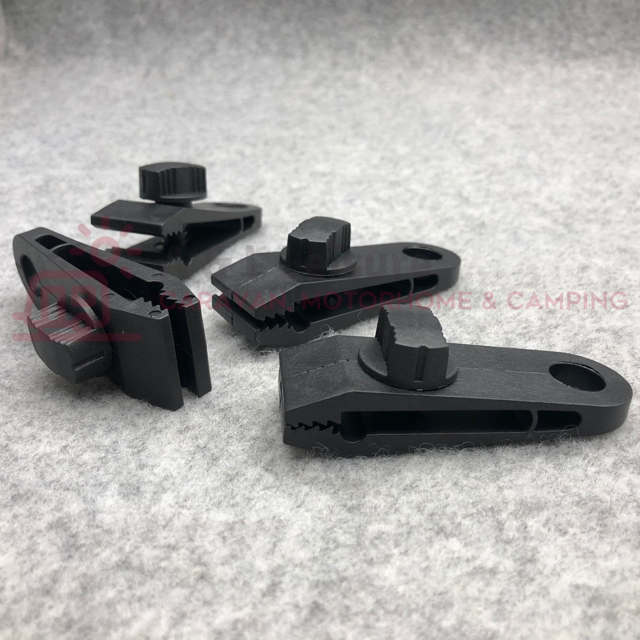Quest Deluxe 4 Piece Clamp Set Tarpaulin Clamps - Instant Reusable ...
