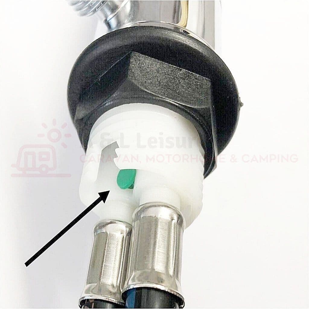 REICH Tap Shower Vector Tails Green Safety Retaining Pin