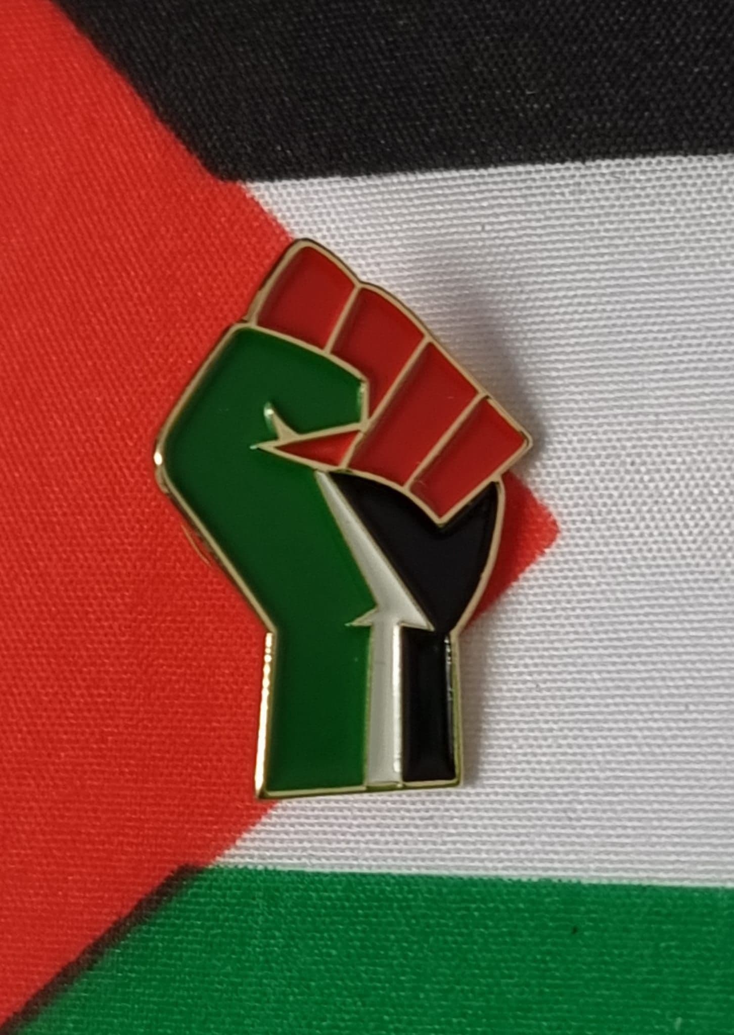 Palestine Fist Pin Badge