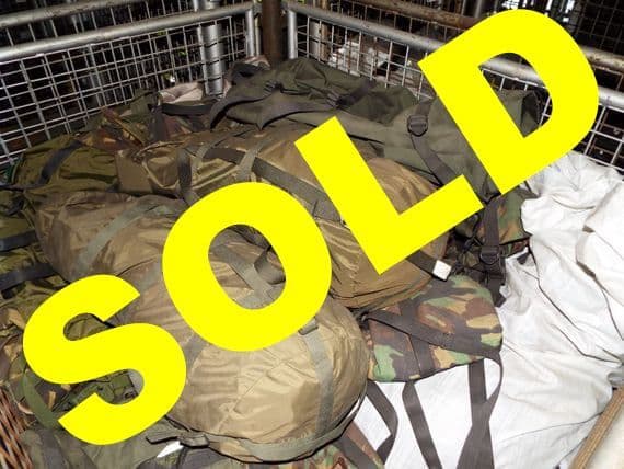 BIN 049D - various Dutch Stuff bags Compressions Bags