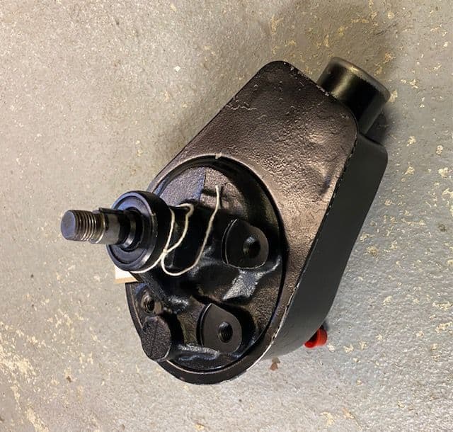 1963- 1974 Power Steering Pump Threaded Shaft Good Used