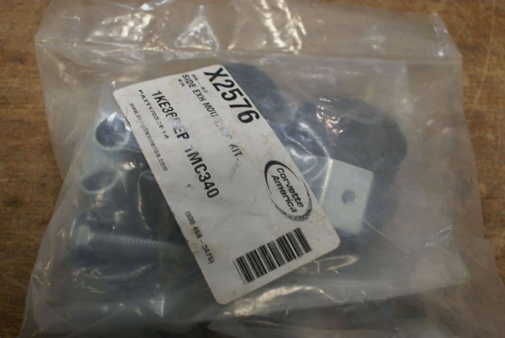 1965-67 C2 Corvette N14 Side Exhaust Mounting Kit X2576 New