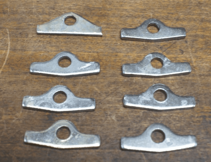 1967-81 Set of 8 SBC Valve Cover Retainers/Spreaders Zinc Plated Used