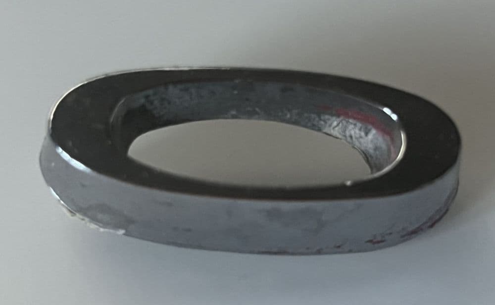 1968-1973 C3 Corvette rear emblem letter "O" GM 3927979 used