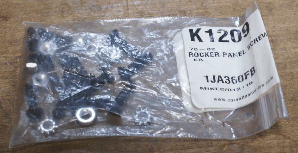 1970-82 Rocker Panel Screw Set W/Nuts & Washers K1209 New