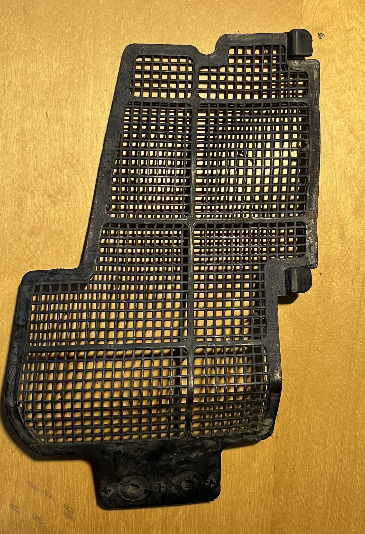 1975-1981 C3 Corvette RH Firewall Cowl Inlet Screen GM 375978 Used