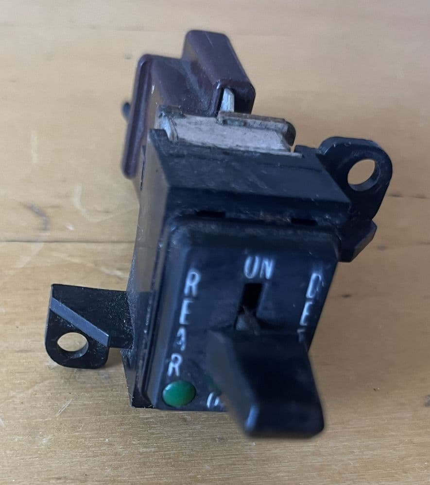 1978-1980 Corvette GM 467319 DEFOGGER SWITCH used OEM