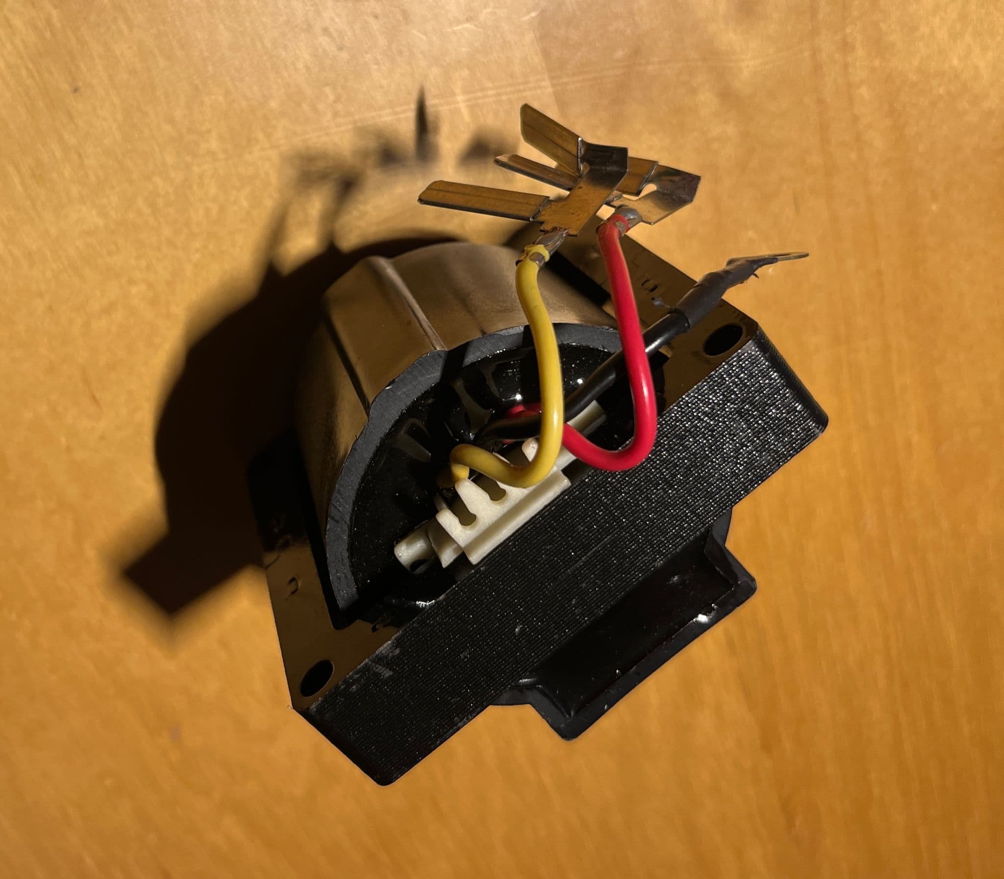 1982-1989 Corvette C4 HEI Ignition Coil Standard DR32 New In Box