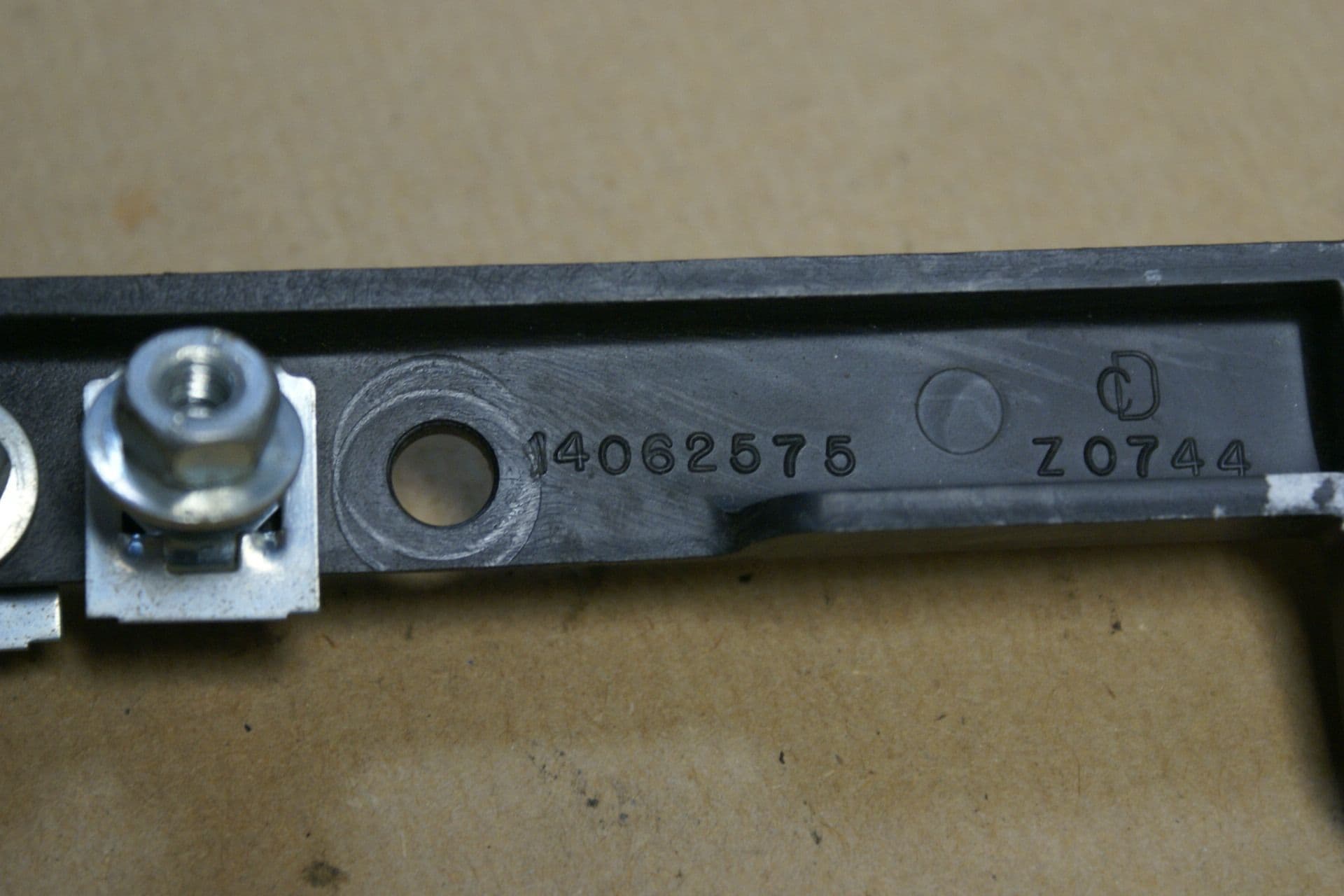 1984-1989 C4 Corvette ECM Mounting Bracket GM 14062575 New