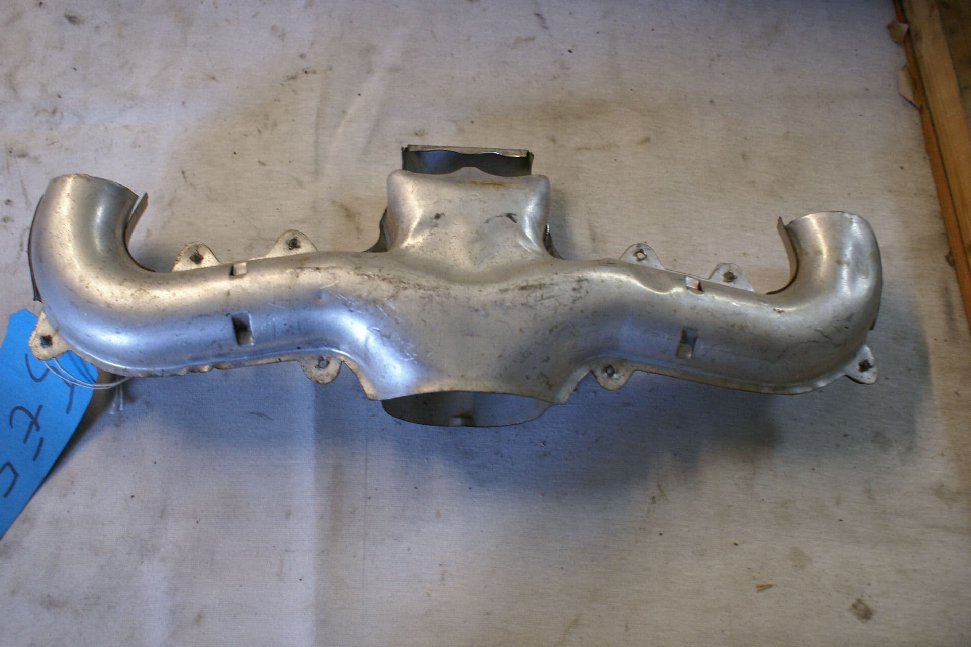 1984- 1991 Corvette C4 Exhaust Manifold Heat Shield New