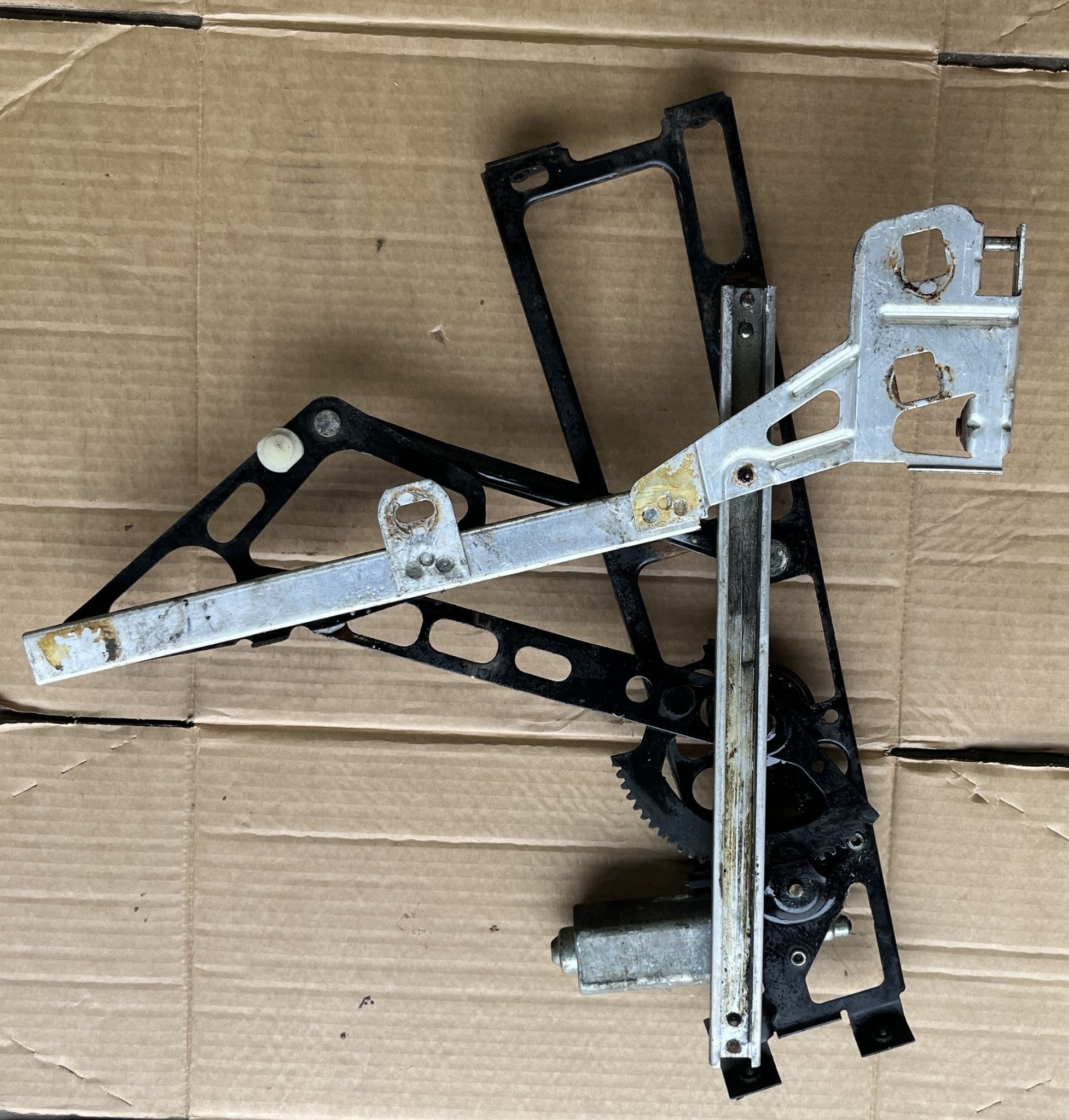 1984-1996 C4 Corvette GM 22063225 LH Driver Side WINDOW REGULATOR Used ...
