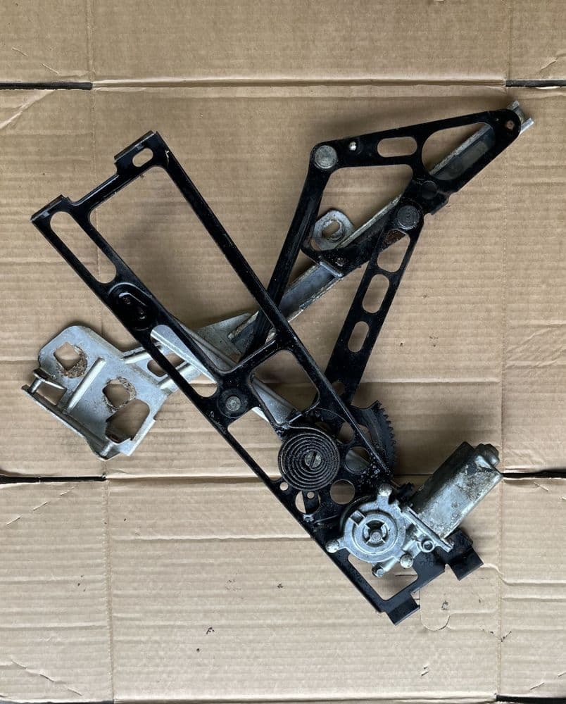 1984-1996 C4 Corvette GM 22063225 LH Driver Side WINDOW REGULATOR Used ...