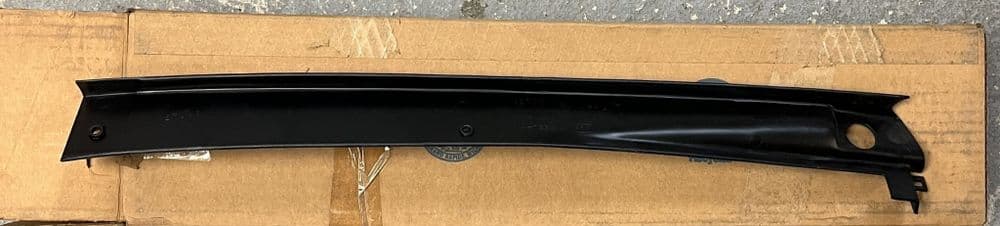 1984-1996 C4 Corvette Inside RH Rear Deck Trim GM 10193738 NEW