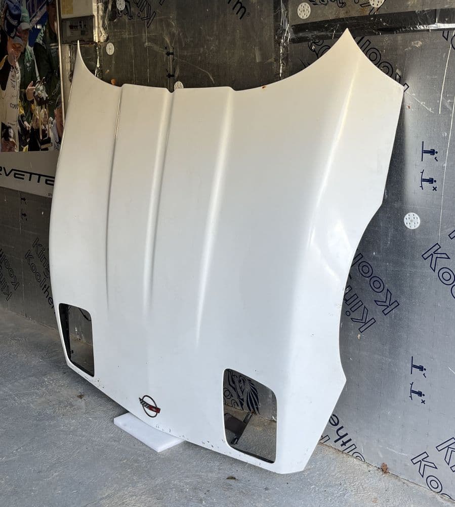 1985-1996 Corvette C4 clamshell HOOD BONNET PANEL GM 12516565 used