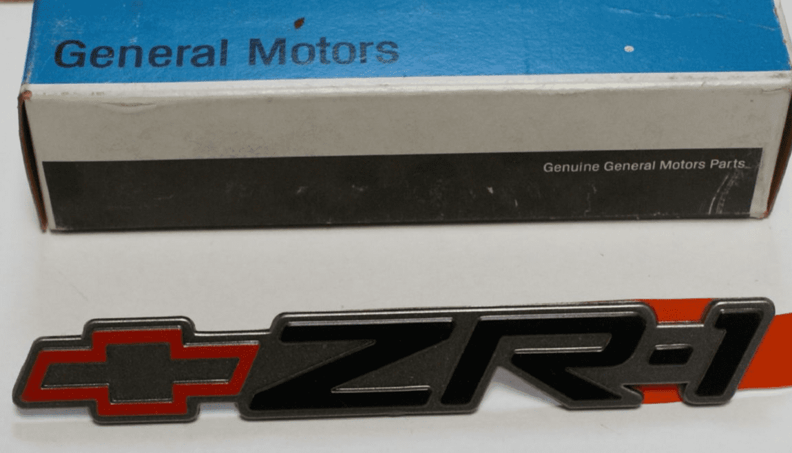 1990-91 C4 Corvette ZR1 Rear Bumper Emblem GM 10146448 New