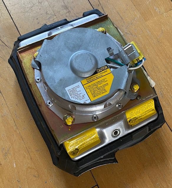 1990 Corvette C4 AIRBAG Air Bag Assembly GM 10104008