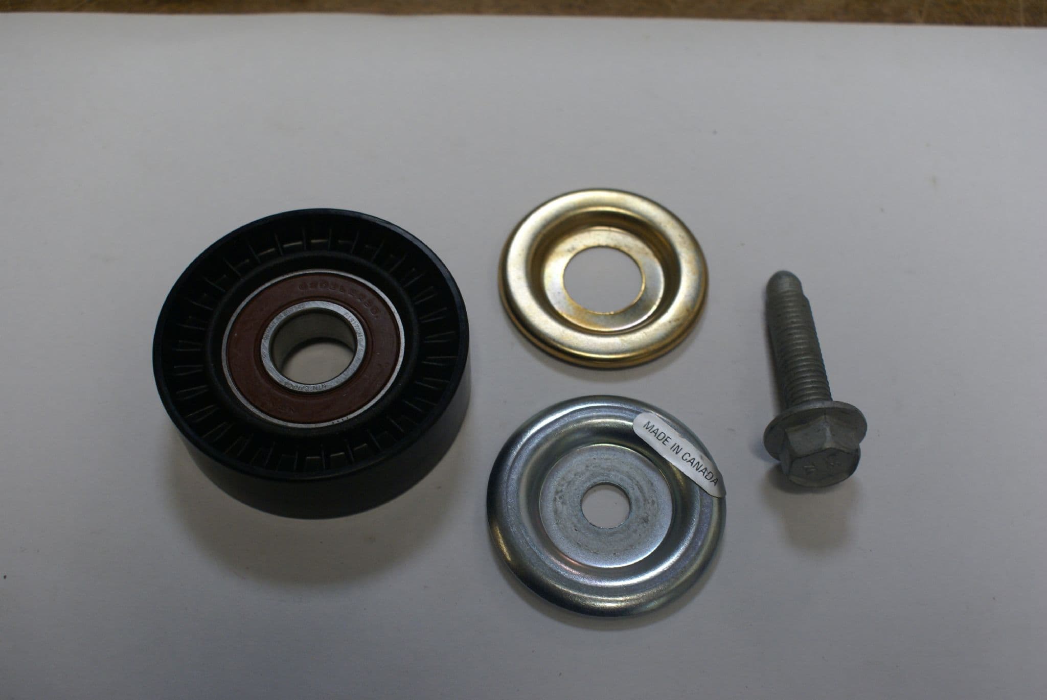 1997-2004 C5 Corvette A/C Belt Idler Pulley GM 12557334 New