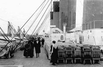 Original RMS Olympic Deck Steamer Chair