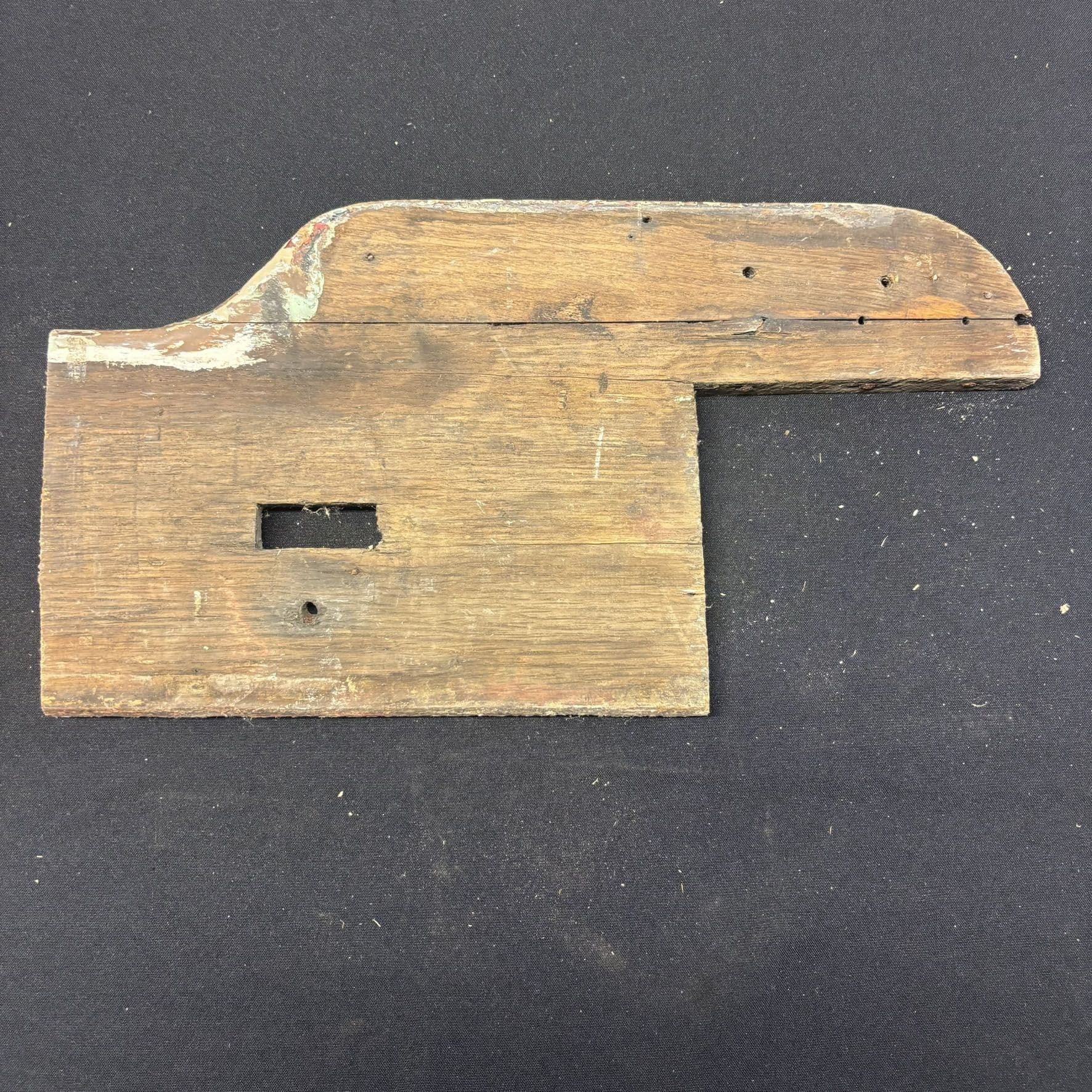 RMS OLYMPIC 2ND CLASS STAIRCASE BASE PLATE