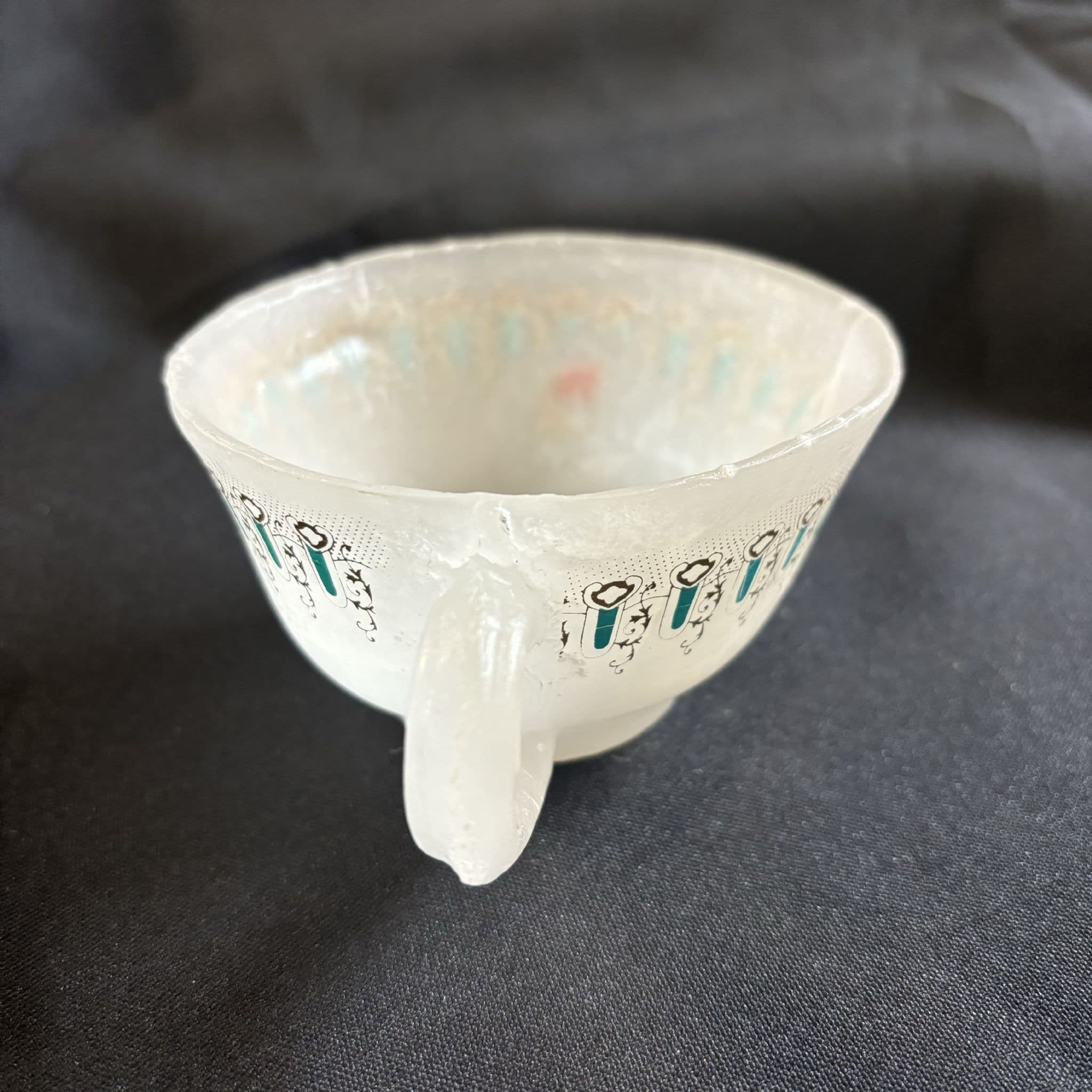 Titanic Movie Prop - First Class Cup