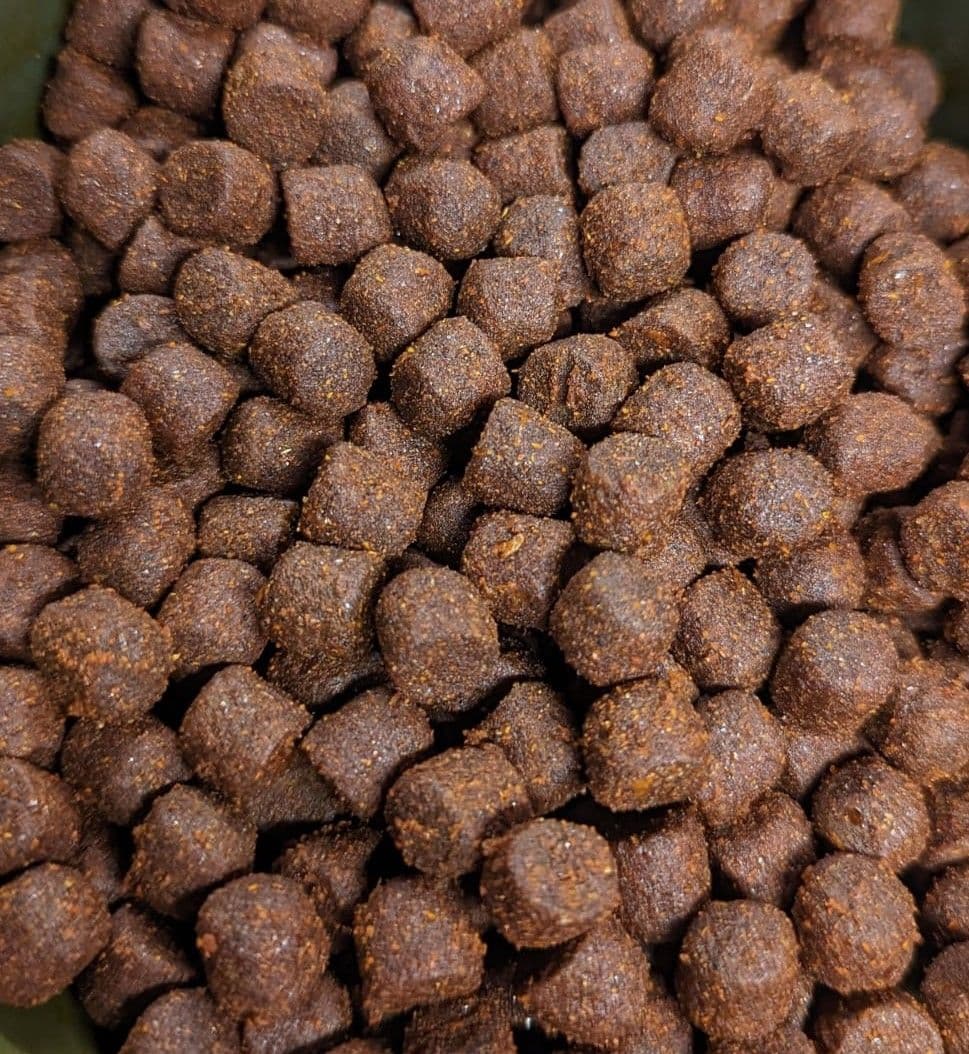 Pandemic Floating Pellet (Slickers)