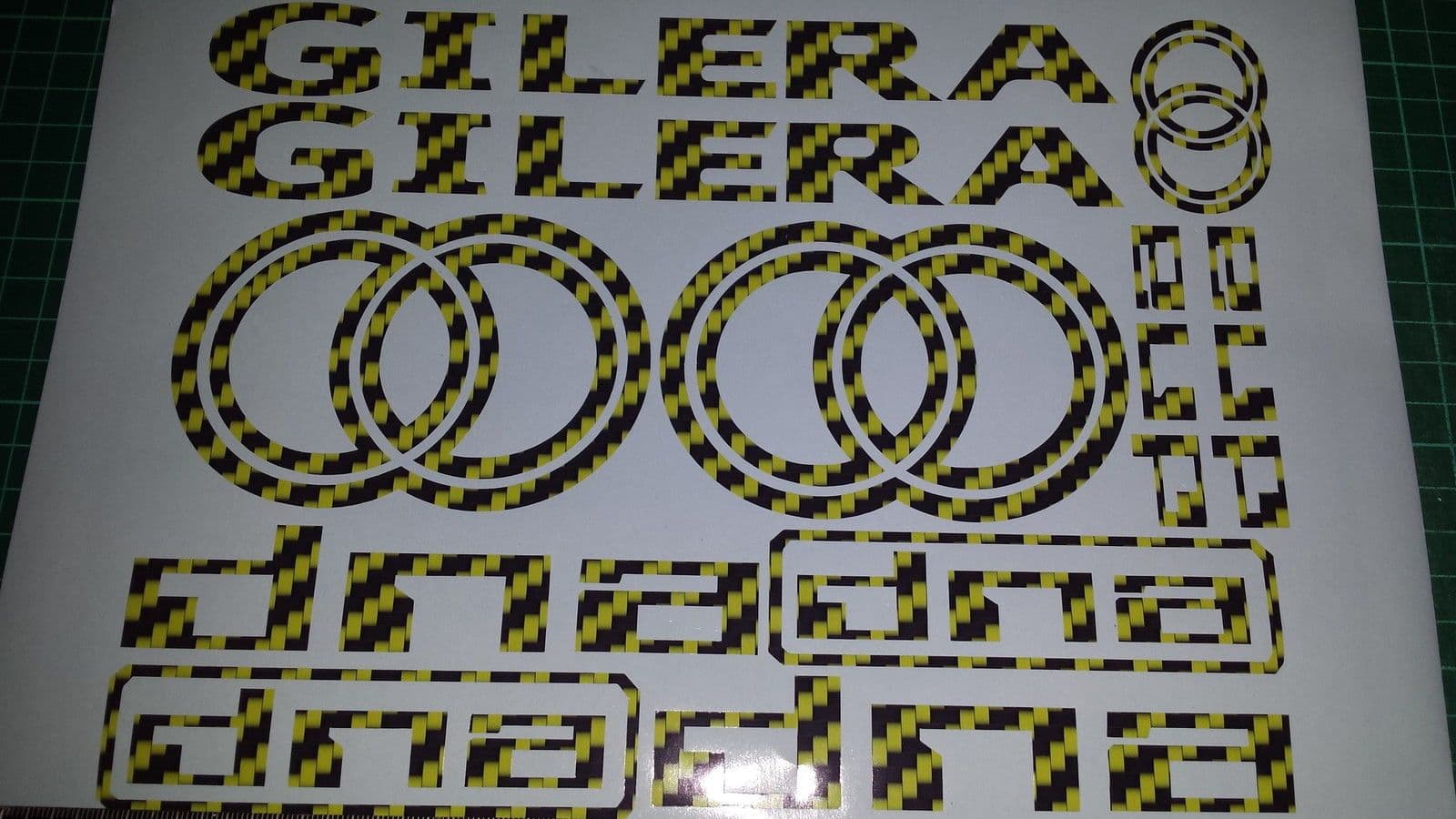 Gilera DNA Decals/Stickers EXCLUSIVE yellow CARBON DESIGN 50 70 125 172 ...