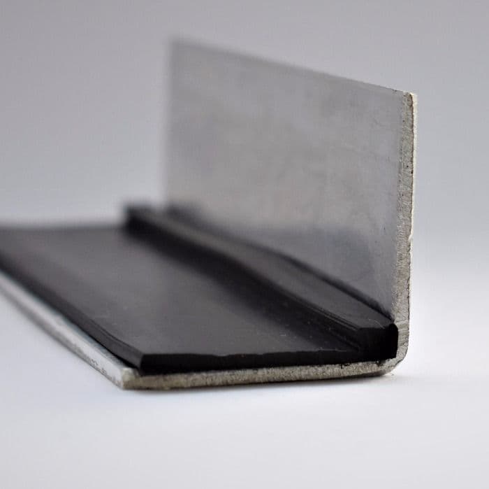 03 INDIA RUBBER ANGLE IRS 0314 EP PRICE PER METRE