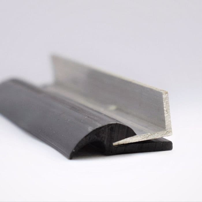07 INDIA RUBBER ANGLE IRS 0287 EP PRICE PER METRE