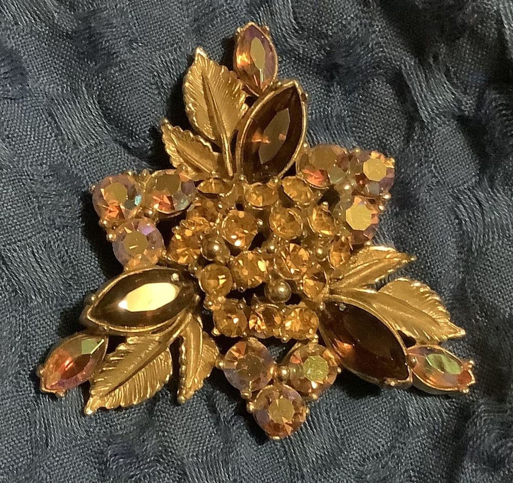 A Vintage designer signed SPHINX Jewelled Brooch in Autumn Colours