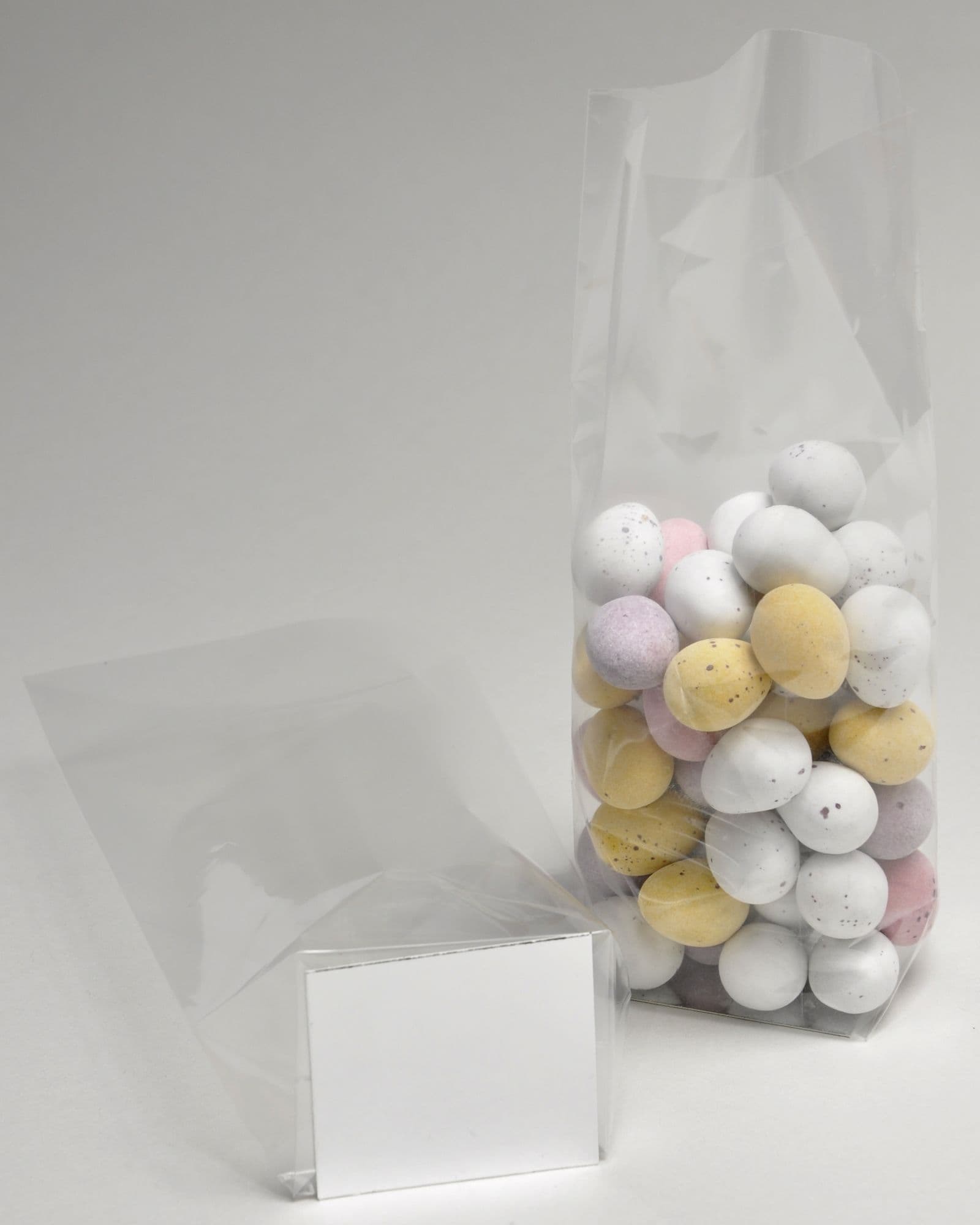 CELLOPHANE BLOCK BOTTOM SWEET BAGS - WITH CARD BASE