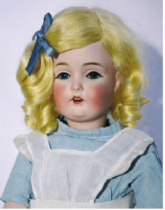 Daisy /Daisyette Antique Mohair Wig 1064