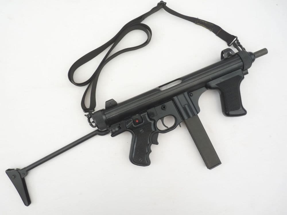 Deactivated Italian Beretta M12 9mm submachine-gun SOLD
