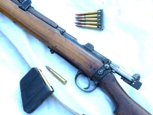 Deactivated Lee-Enfield SMLE Mk3 with mag cut-off 1931 dated Ishapore ...