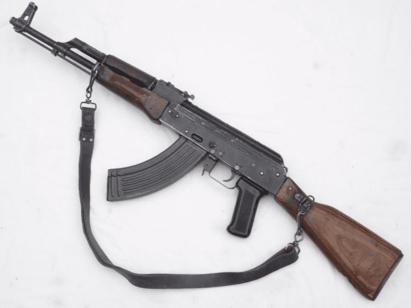 Deactivated Romanian made early AIM 63 assault rifle /1 SOLD