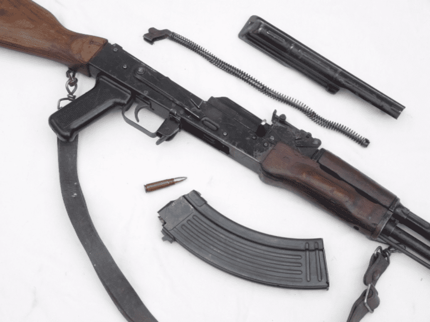Deactivated Romanian made early AIM 63 assault rifle /1 SOLD