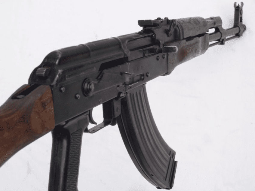 Deactivated Romanian made early AIM 63 assault rifle /1 SOLD