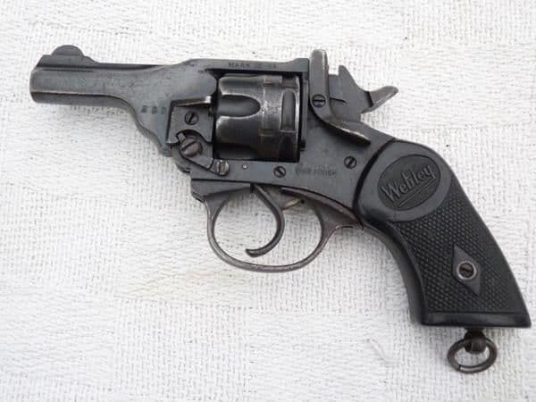 Deactivated Webley mk4 3" revolver 1944 manufactured small grip SOLD