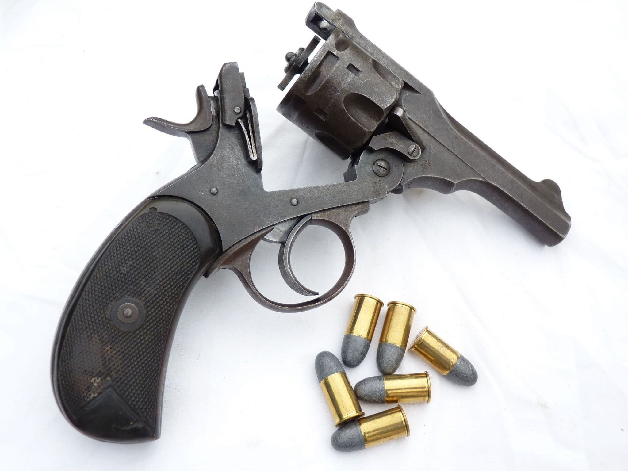 Deactivated Webley mk5 service revolver 1914 dated SOLD